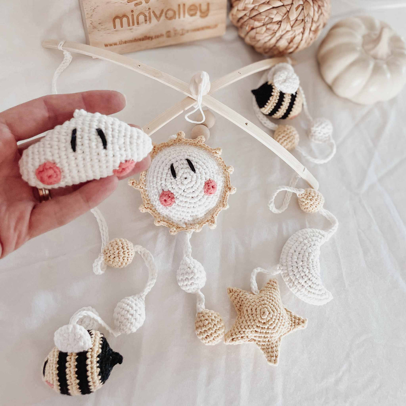 Bee My Sun Baby Mobile | Minivalley