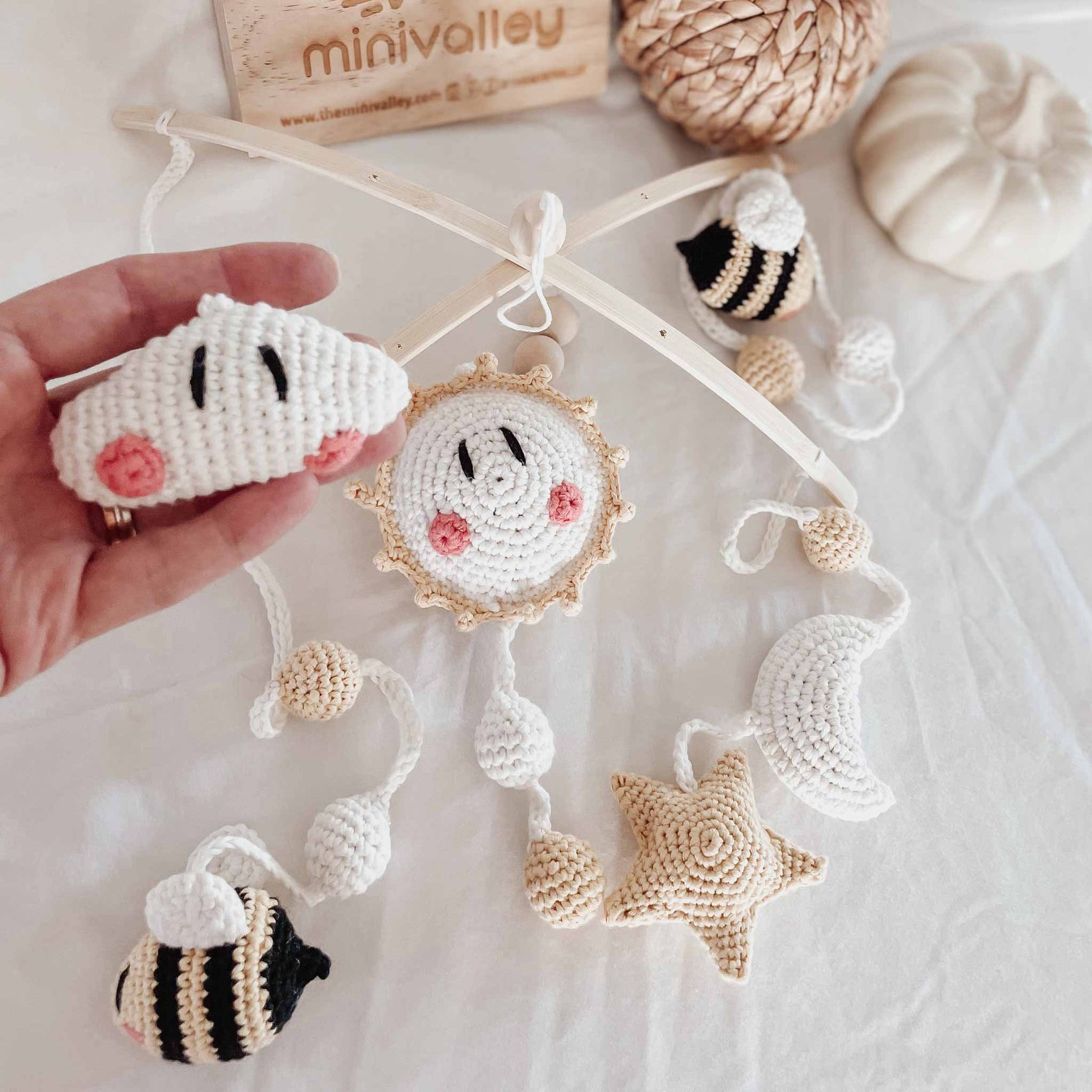 Bee My Sun Baby Mobile | Minivalley